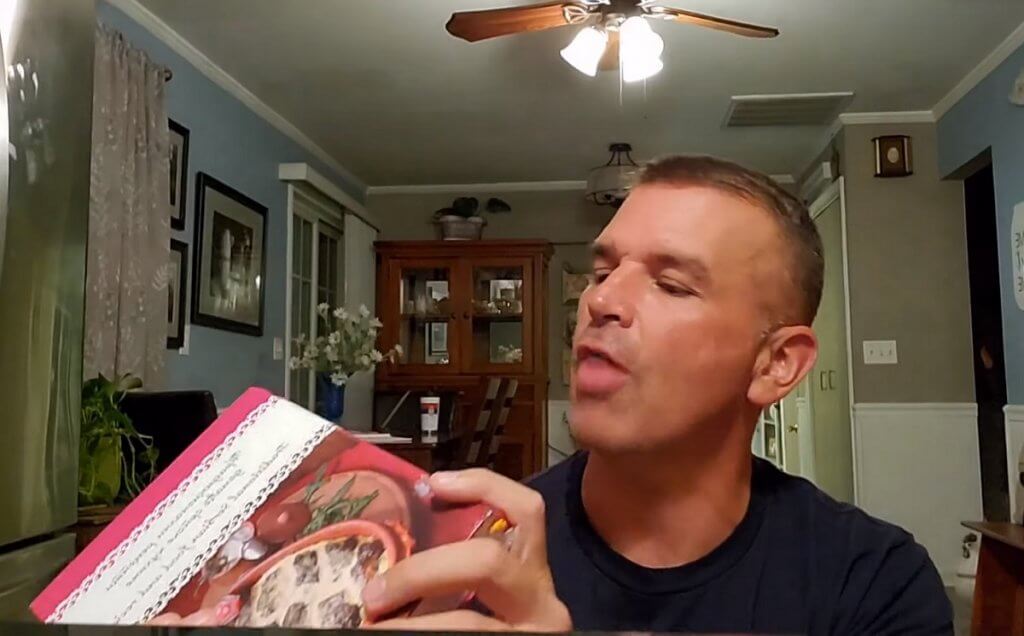 Čarls Kater priprema podvarak (VIDEO) / Charles Cather prepares ...